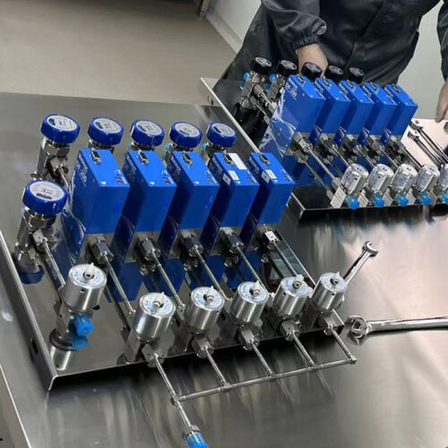 High Purity Gas Cylinder Semi Automatic Changeover Manifold Regulator ...